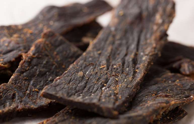 Best organic and grass-fed beef jerky - guide to the ultimate protein ...