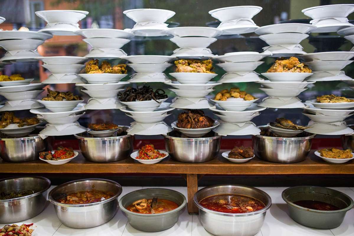 Nasi Padang - What It Is and Why You Have to Try It - Daily Luxury