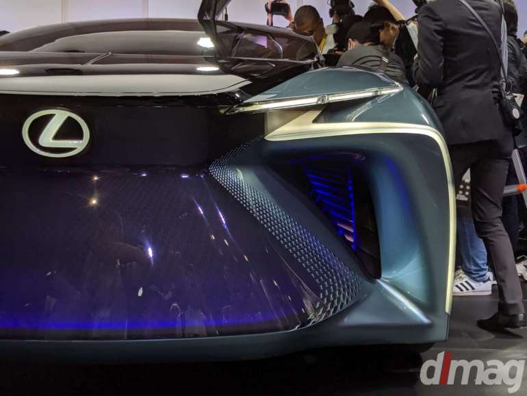 Lexus LF-30 Concept graces Tokyo Motor Show with gullwing doors and ...
