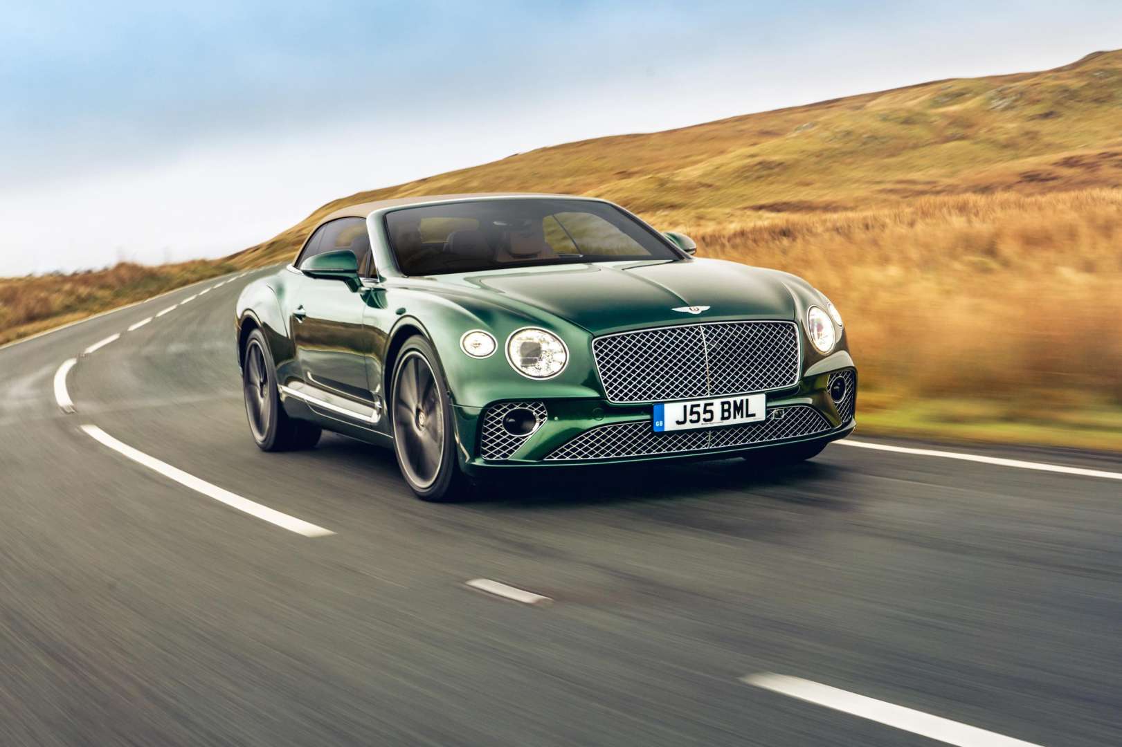 The 2020 Bentley Continental GT’s tweed roof is brilliantly divine ...