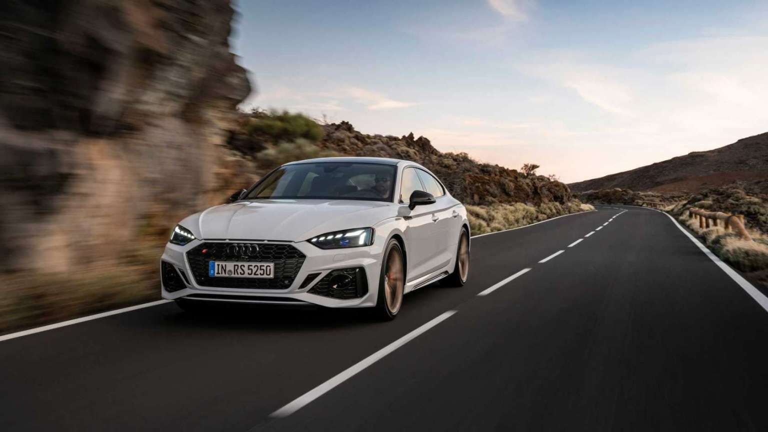 2020 Audi RS5 Coupe and Sportback arrives in Europe with redesigned ...