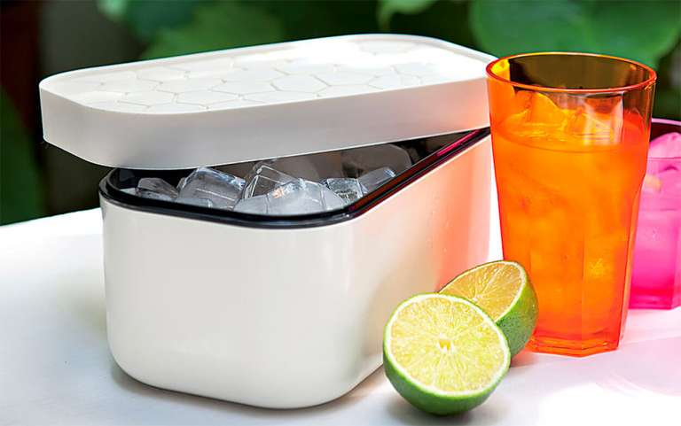 This Multipurpose Compact Ice Box Is a Refreshing Addition to Your ...