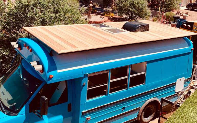 Mybushotel converts old school buses into hotels on wheels - Daily Luxury