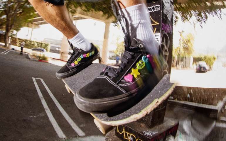 Vans x Frog Skateboards Old Skool and Slip-Ons are coming soon - Daily ...