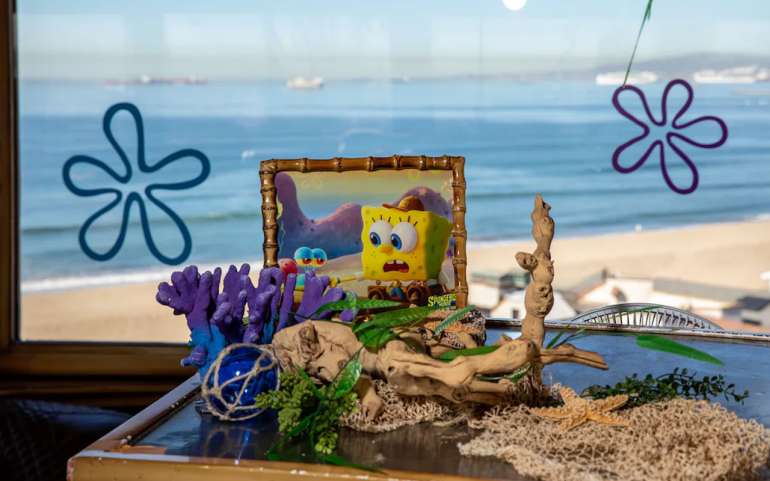 SpongeBob Squarepants iconic ‘Pineapple Over the Sea’ house comes alive ...