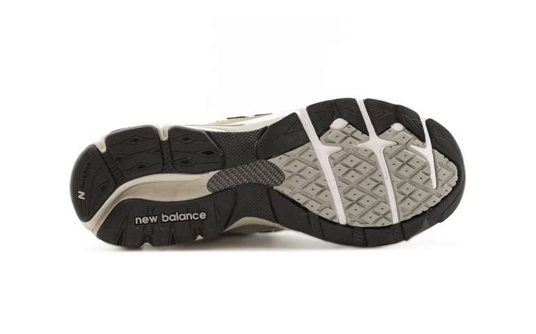 New Balance 920 Sand Burnt Orange now available - Daily Luxury